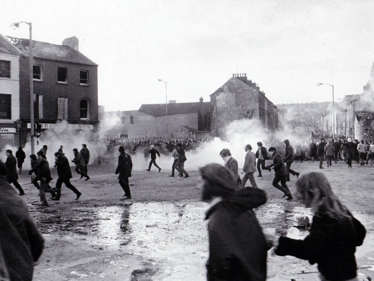 Bloody Sunday sau Duminica Sângeroasă - Sărbătoarea tristă a Irlandei 🍀 ...